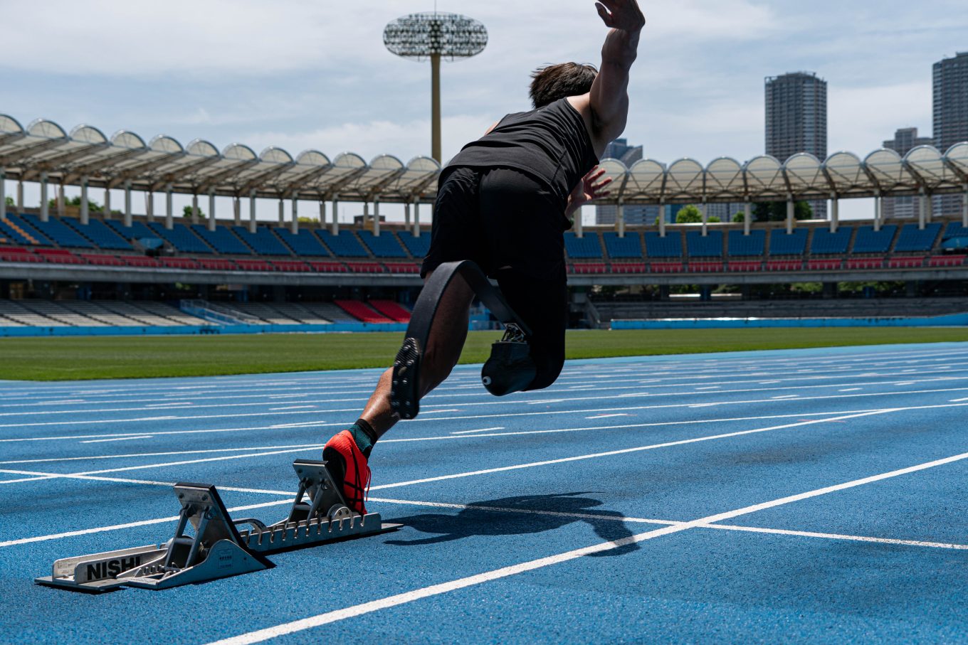 スポーツ用義足の開発とそのビジネス展開（Xiborg 遠藤謙） - JSPIN